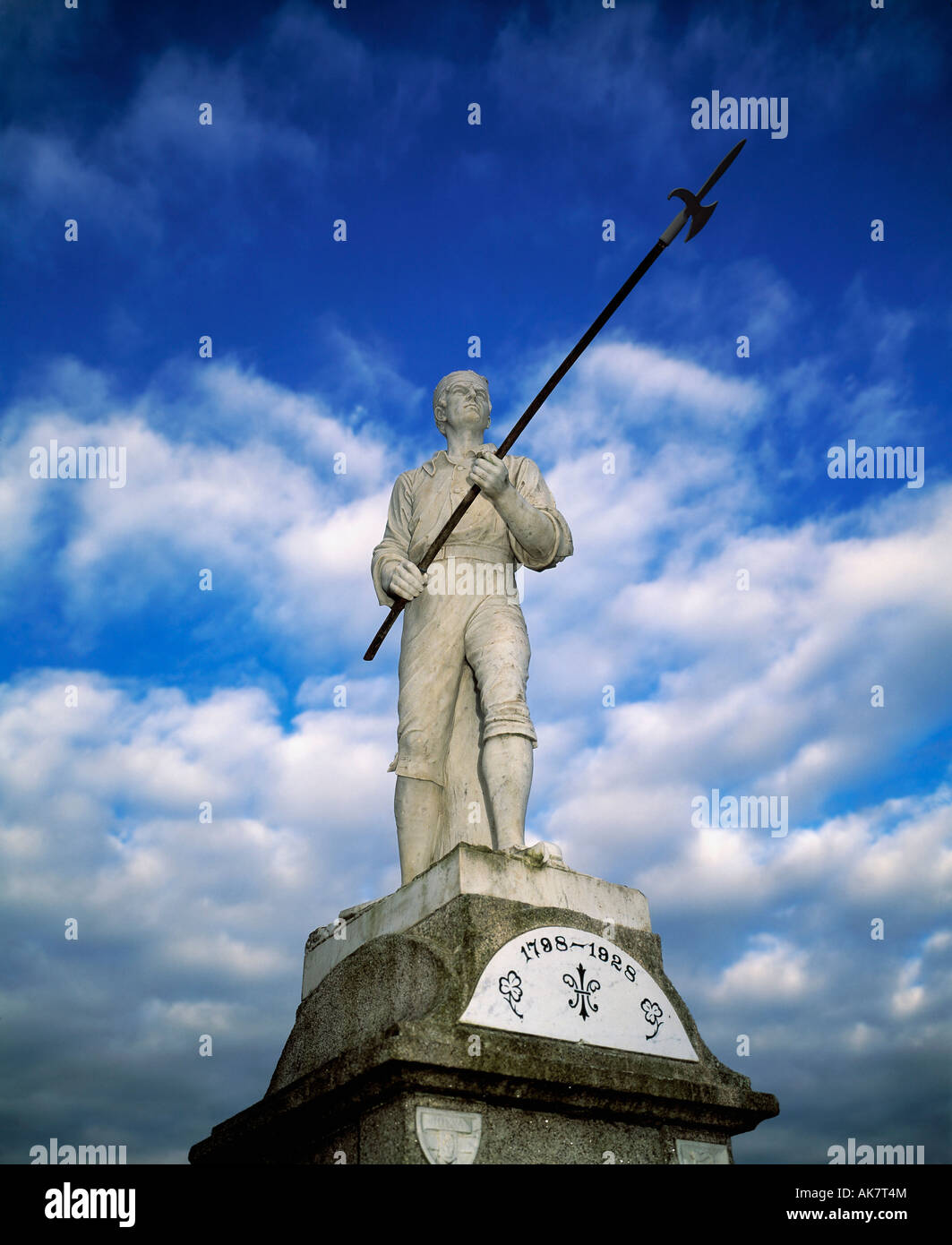 Ballinamuck, County Longford, Ireland, Pikeman statue Stock Photo - Alamy