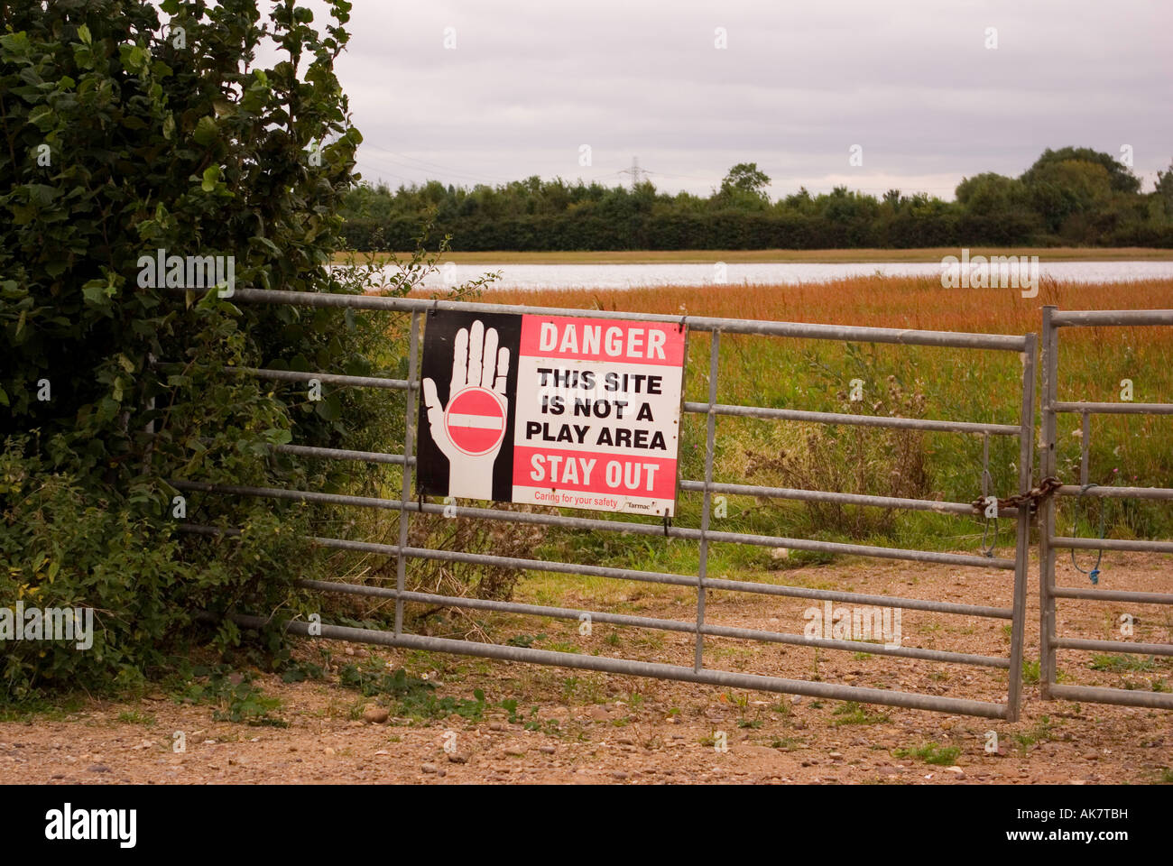 7 bar gate hi-res stock photography and images - Alamy