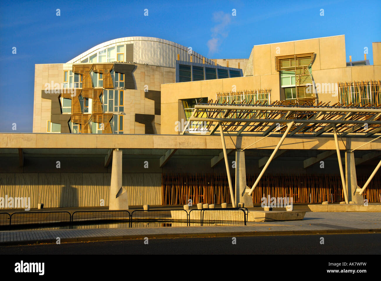 Scottish Parliament building Edinburgh Scotland Stock Photo - Alamy