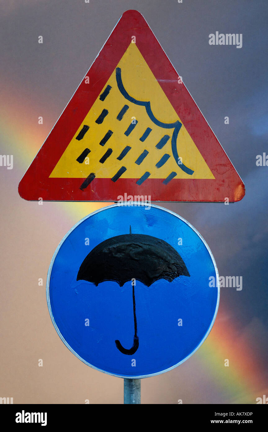 TRAFFIC SIGN TRIANGLE SYMBOL RAINNING DAY. WARNING: WET SURFACE Stock ...