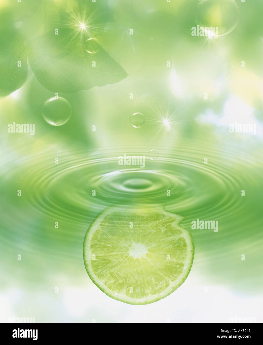Lime water ripple Stock Photo - Alamy