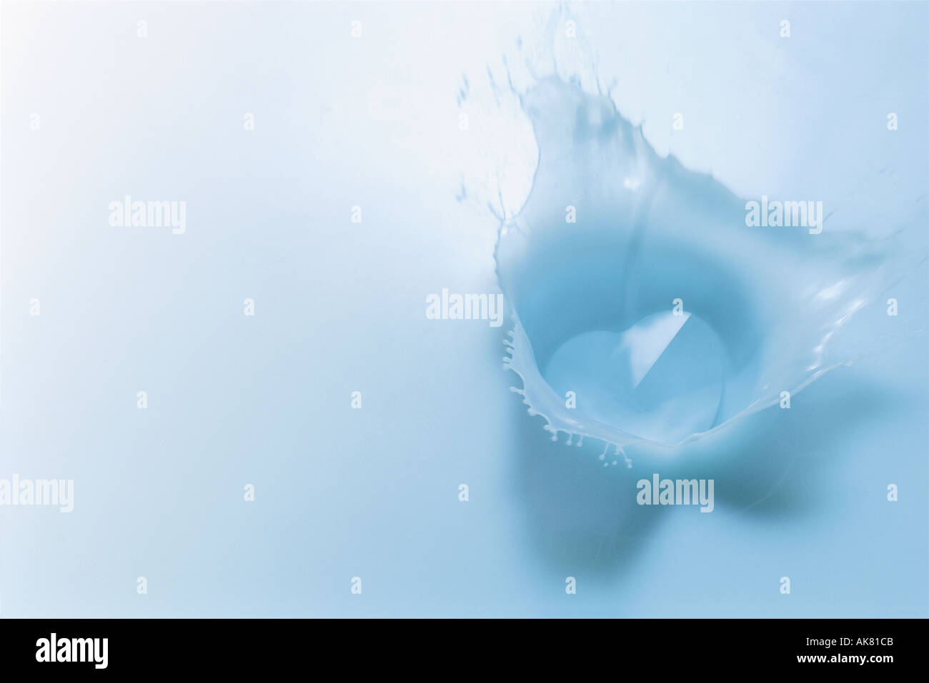 Milk crown hi-res stock photography and images - Alamy