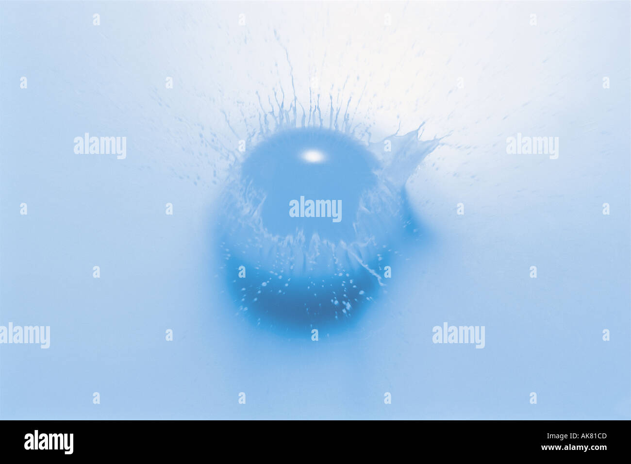 Milk crown hi-res stock photography and images - Alamy