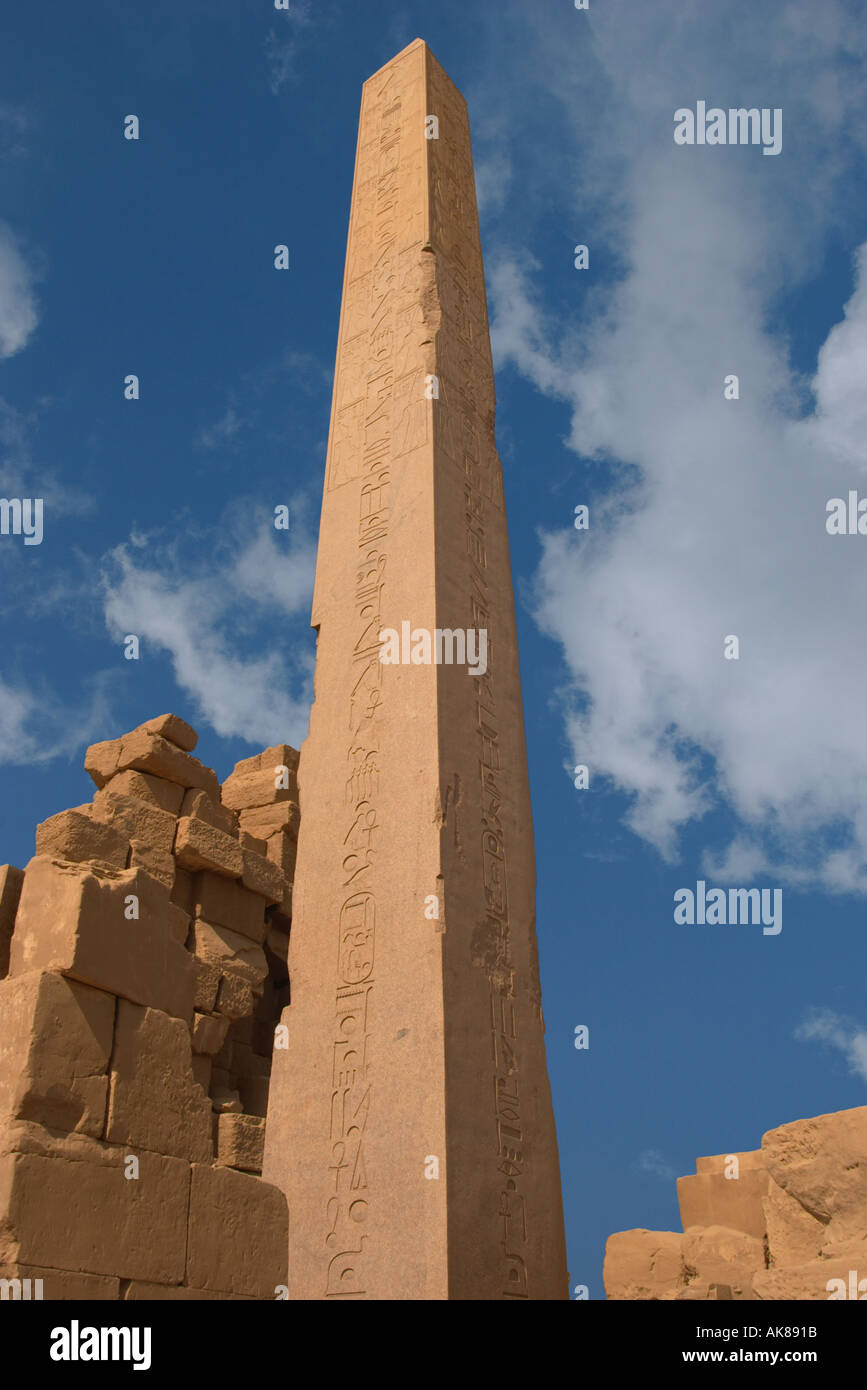 obelisk at karnak temple Stock Photo - Alamy