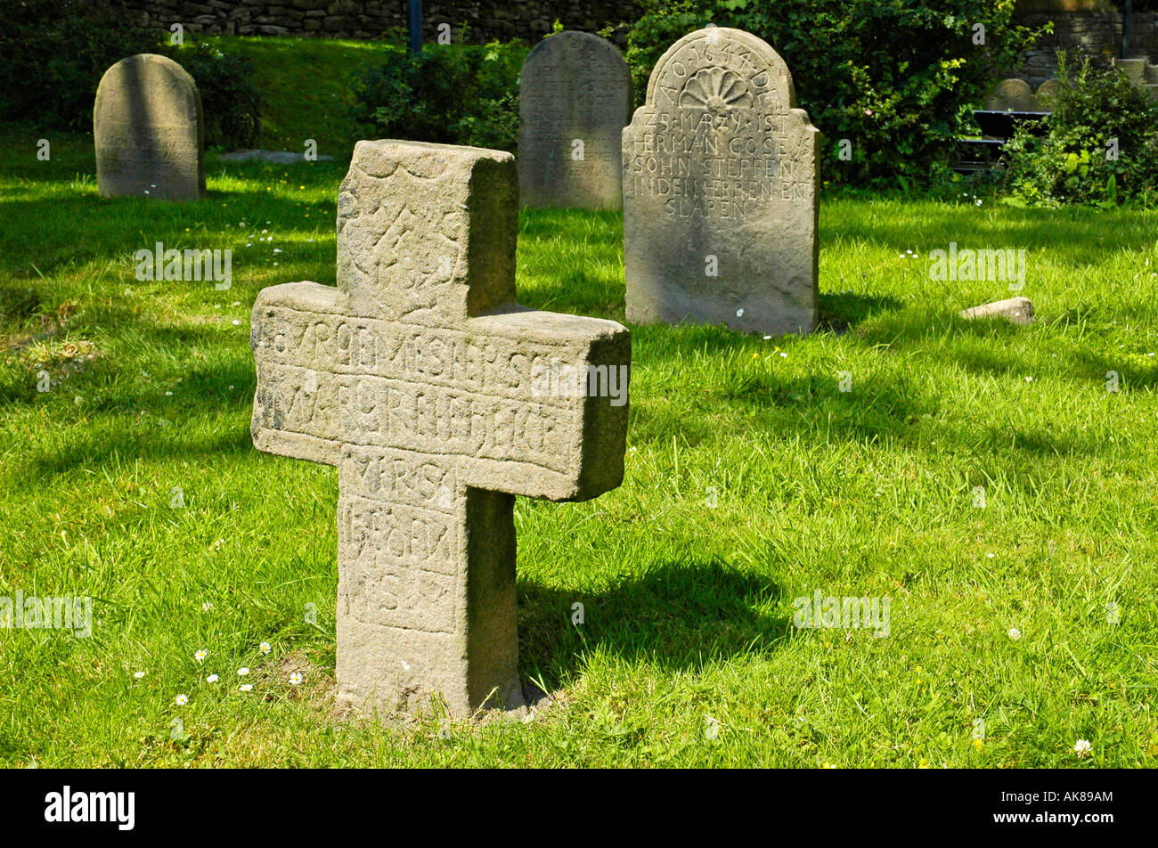 Crucifix on the cemetery hi-res stock photography and images - Alamy