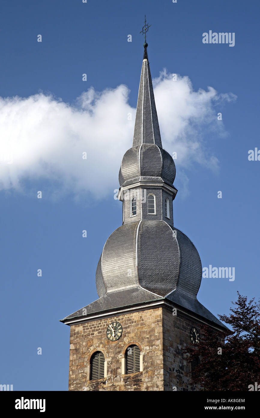 Spikes on dome hi-res stock photography and images - Alamy