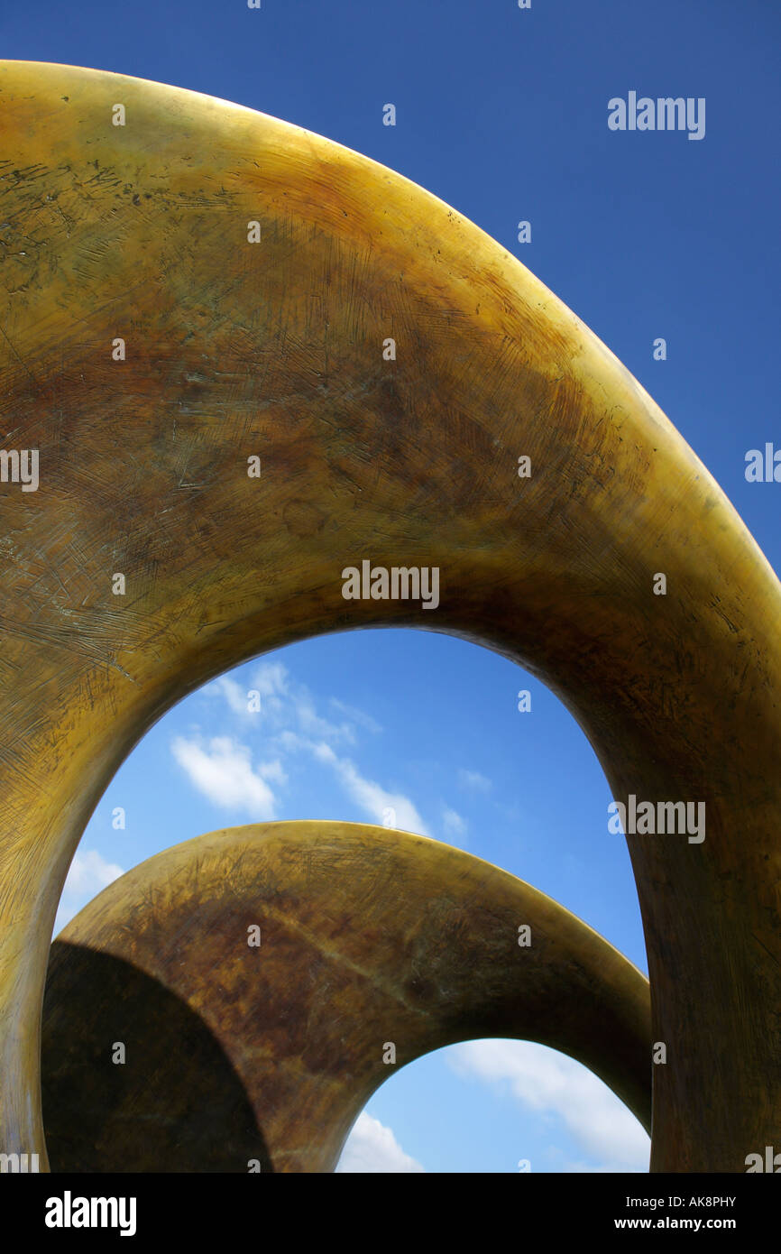 Henry Moore- Double Oval 4 Stock Photo - Alamy