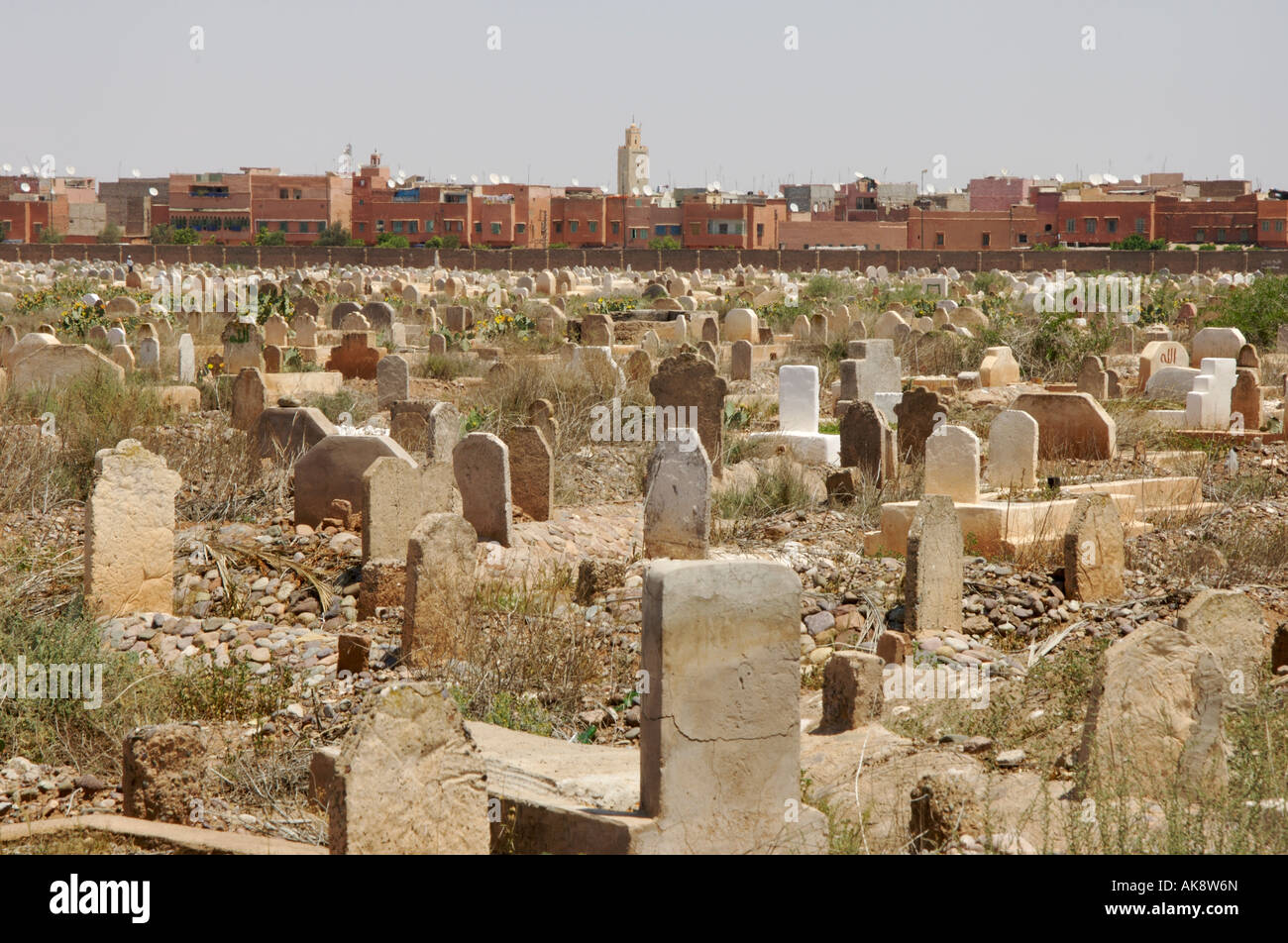 Jewish graveyard Marrakesh Stock Photo - Alamy