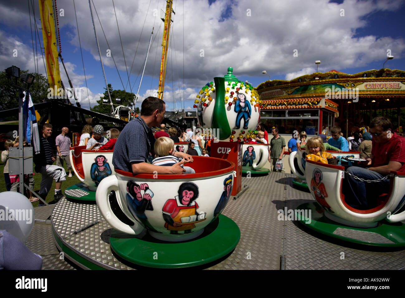 Traditional funfair on glebe bowness hi-res stock photography and ...