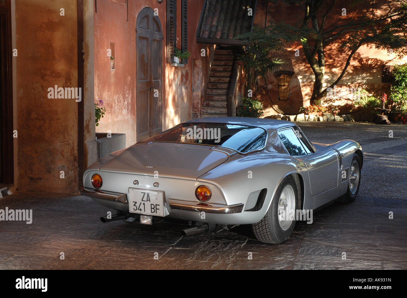 1966 Bizzarrini 5300 GT Strada Stock Photo - Alamy