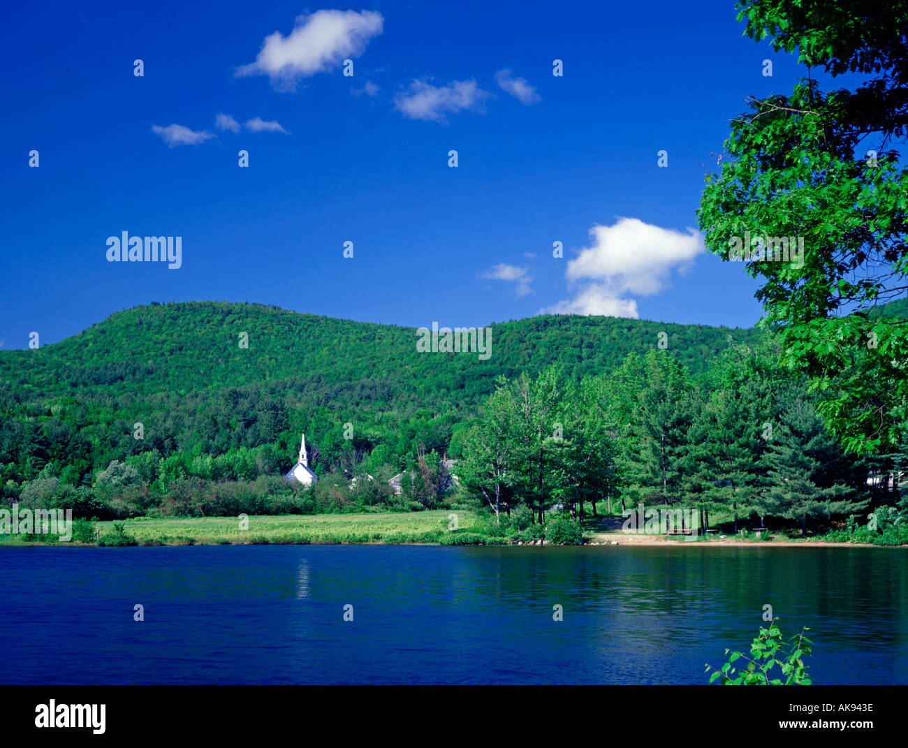 Eaton village hi-res stock photography and images - Alamy