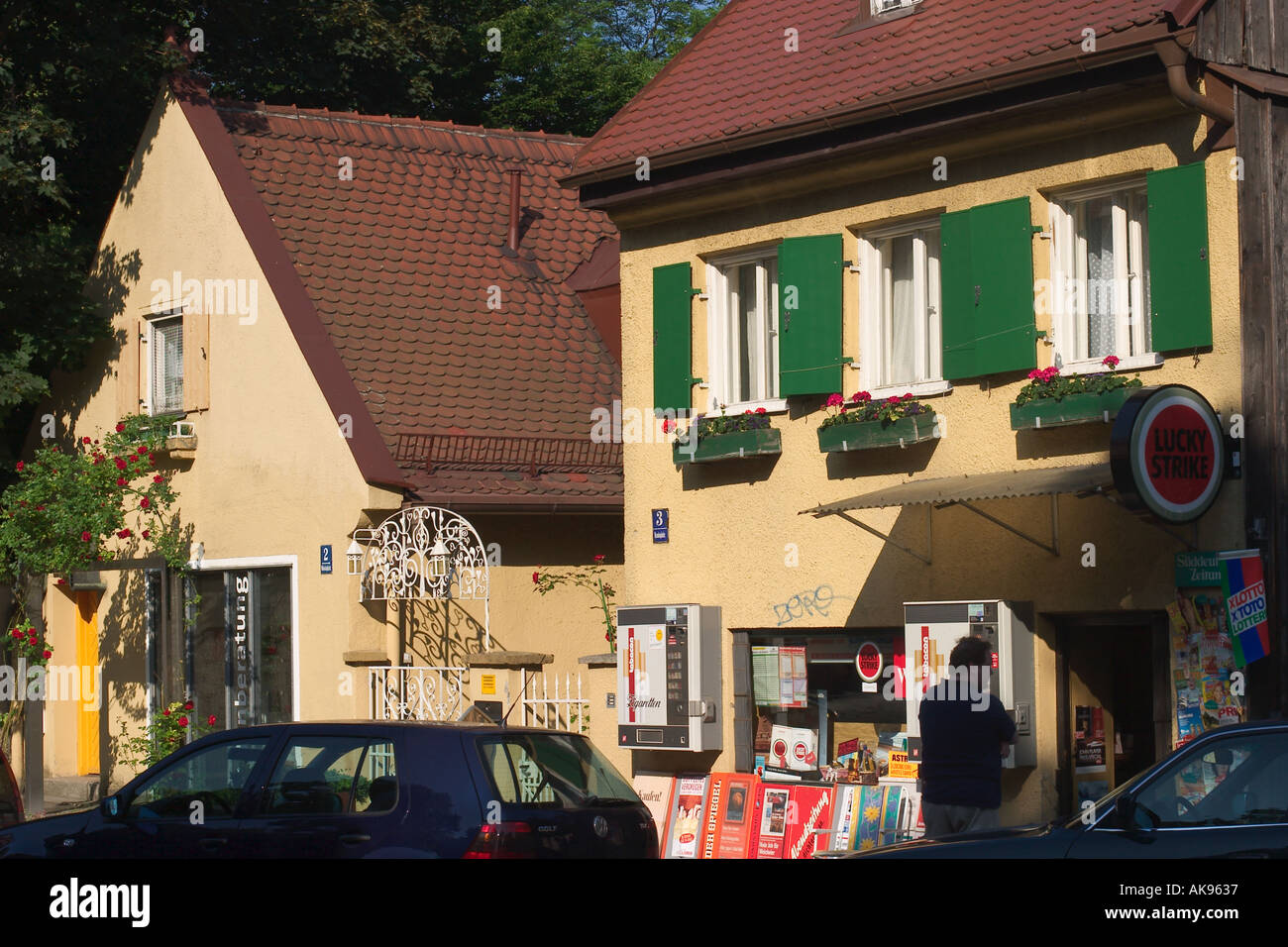 His house in munich hi-res stock photography and images - Alamy