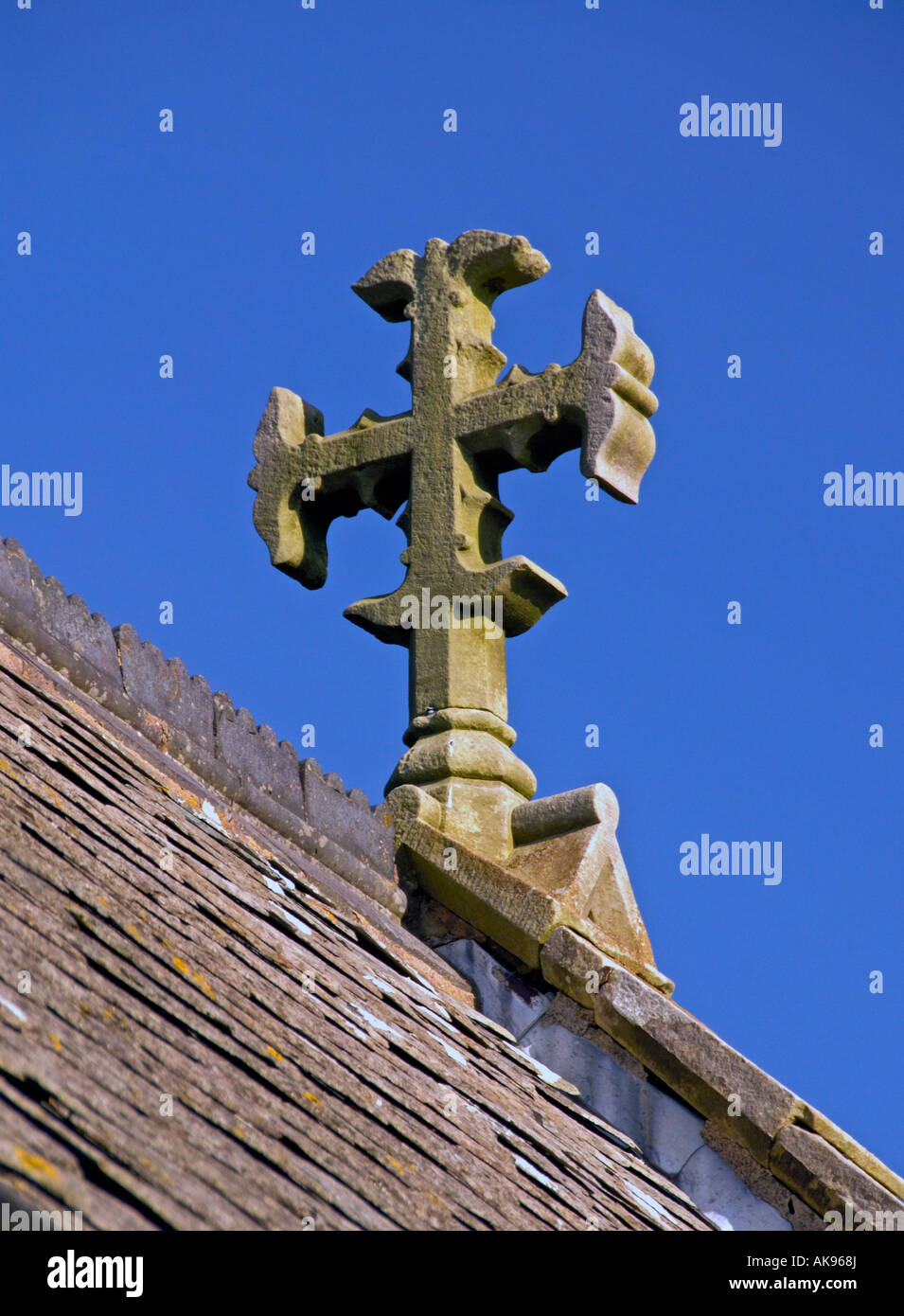 Middleton cross church hi-res stock photography and images - Alamy
