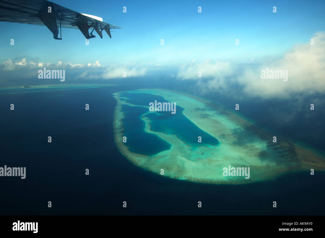 Maldives atol view hi-res stock photography and images - Alamy