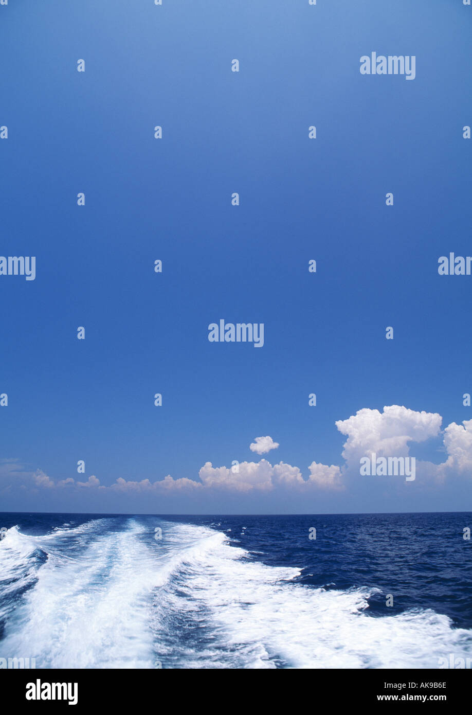 Wave trails of ship Stock Photo - Alamy