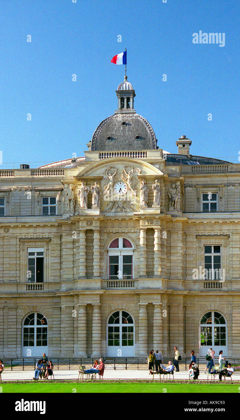 Palais de luxembourg hi-res stock photography and images - Alamy