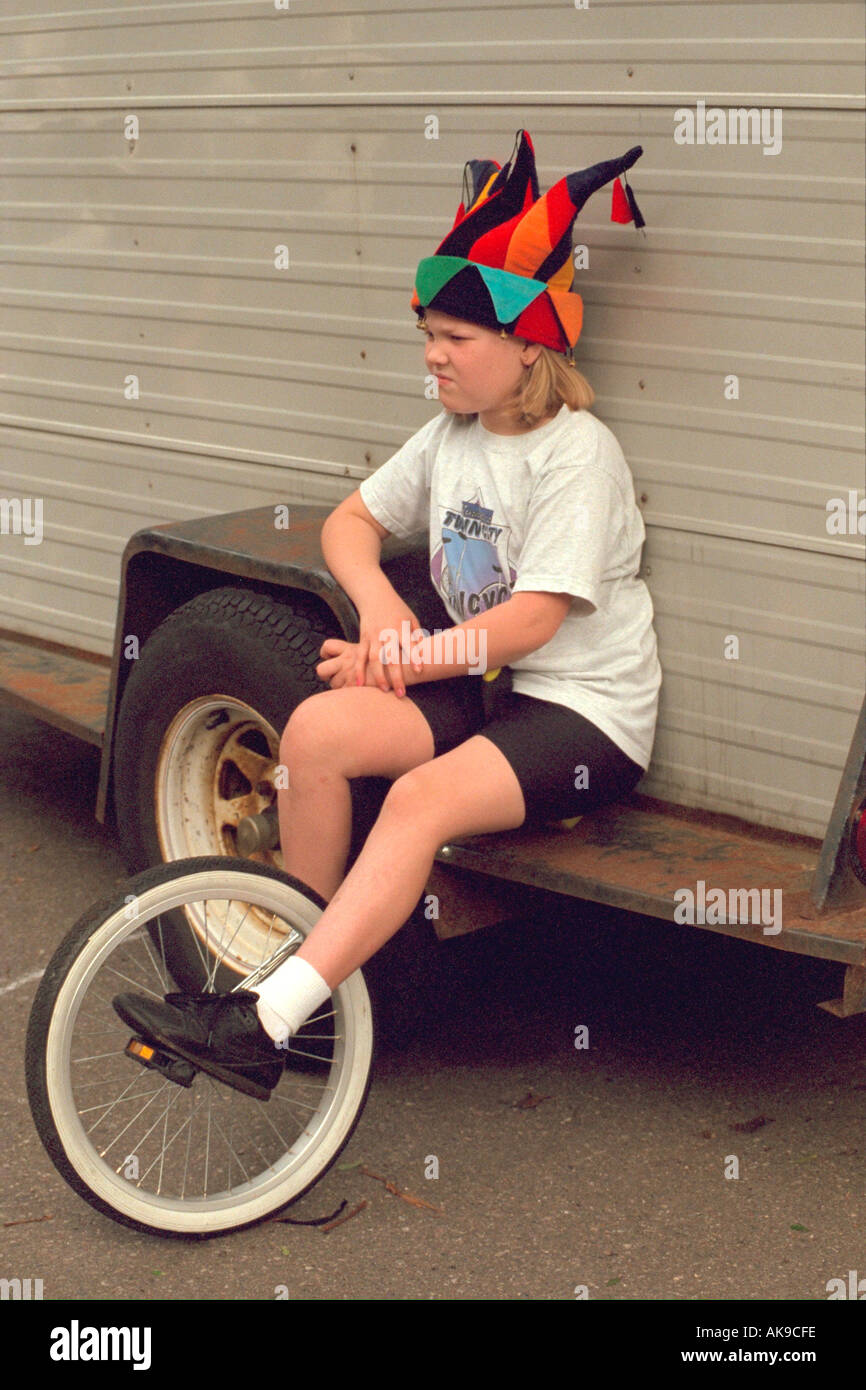 Girls unicycle hi-res stock photography and images - Alamy