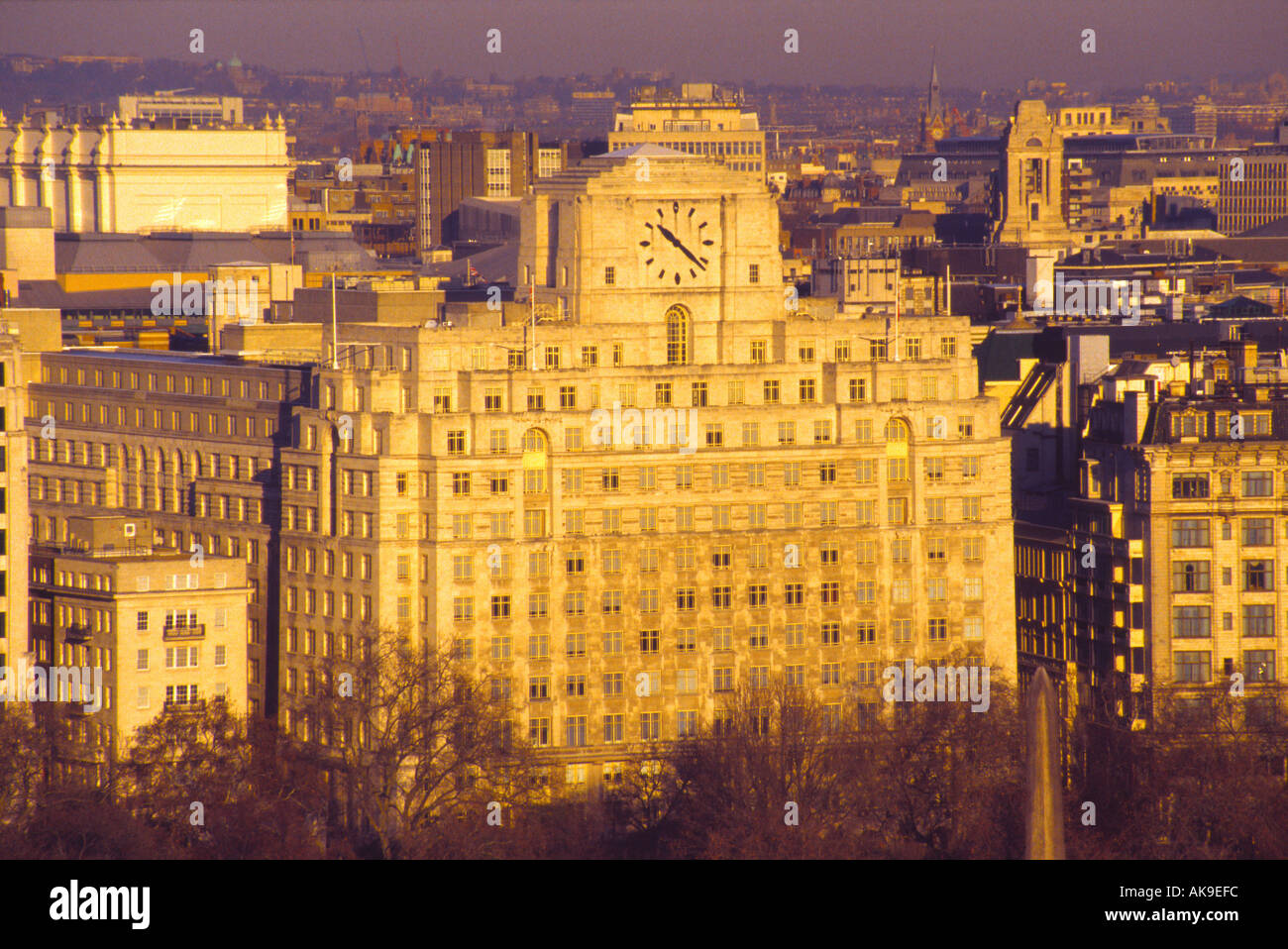 Shell Mex Building - London Stock Photo - Alamy