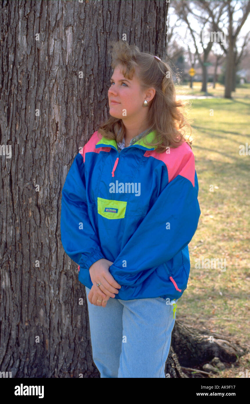 Thoughtful teen girl age 17 hi-res stock photography and images - Alamy