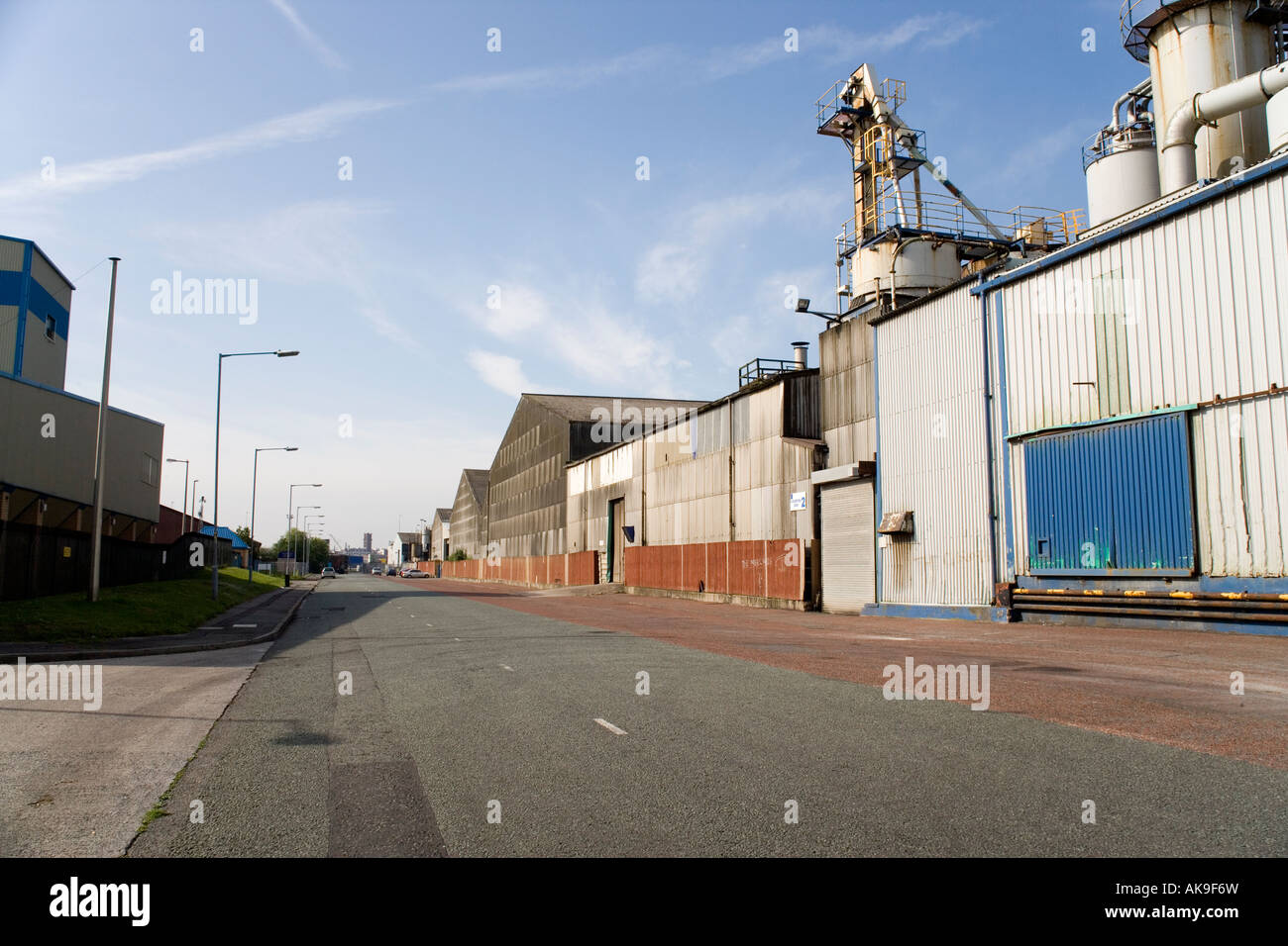 Rundown factories in Birkenhead, Liverpool, England Stock Photo - Alamy