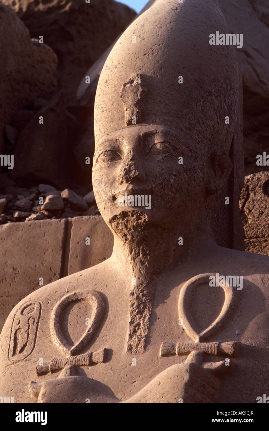 Statue tuthmosis iii hi-res stock photography and images - Alamy