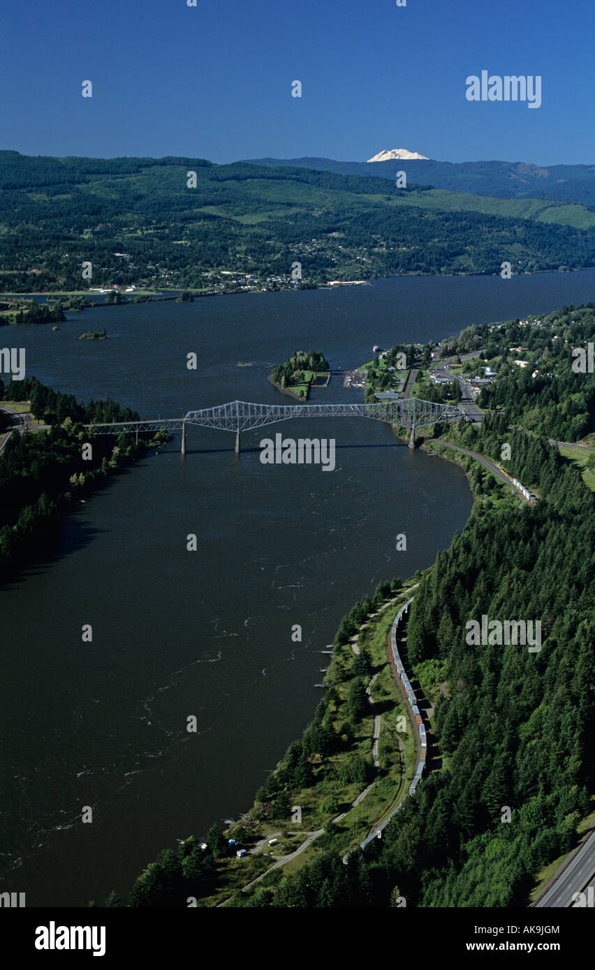 Cascade Locks along the Columbia river with the Bridge of the Gods ...