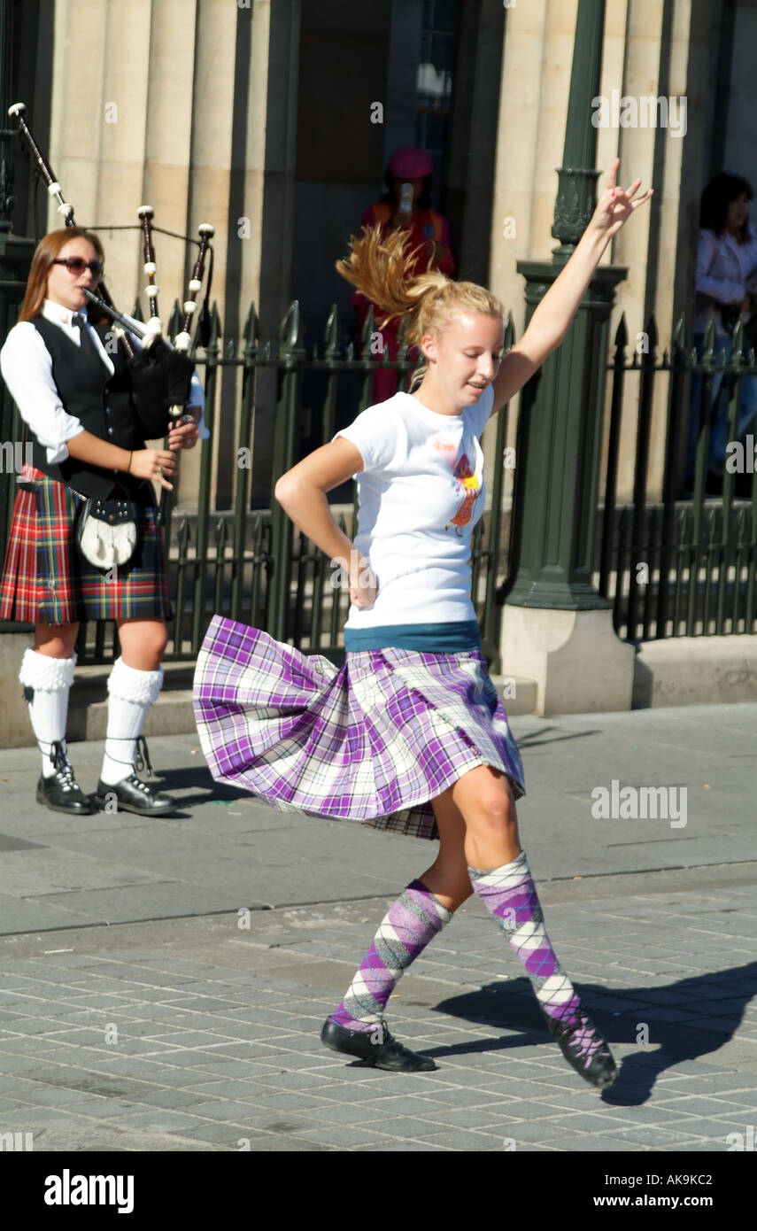 Highland fling hi-res stock photography and images - Alamy