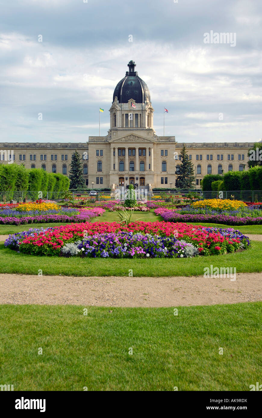 Queen elizabeth ii canada tour hi-res stock photography and images - Alamy