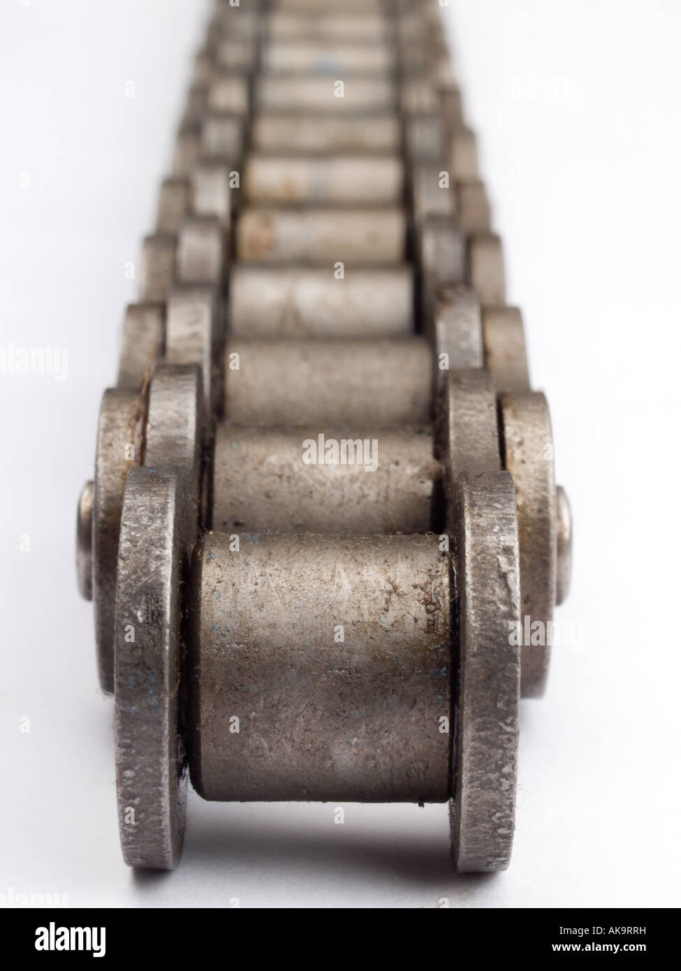 Close up of a large mechanical chain Stock Photo - Alamy