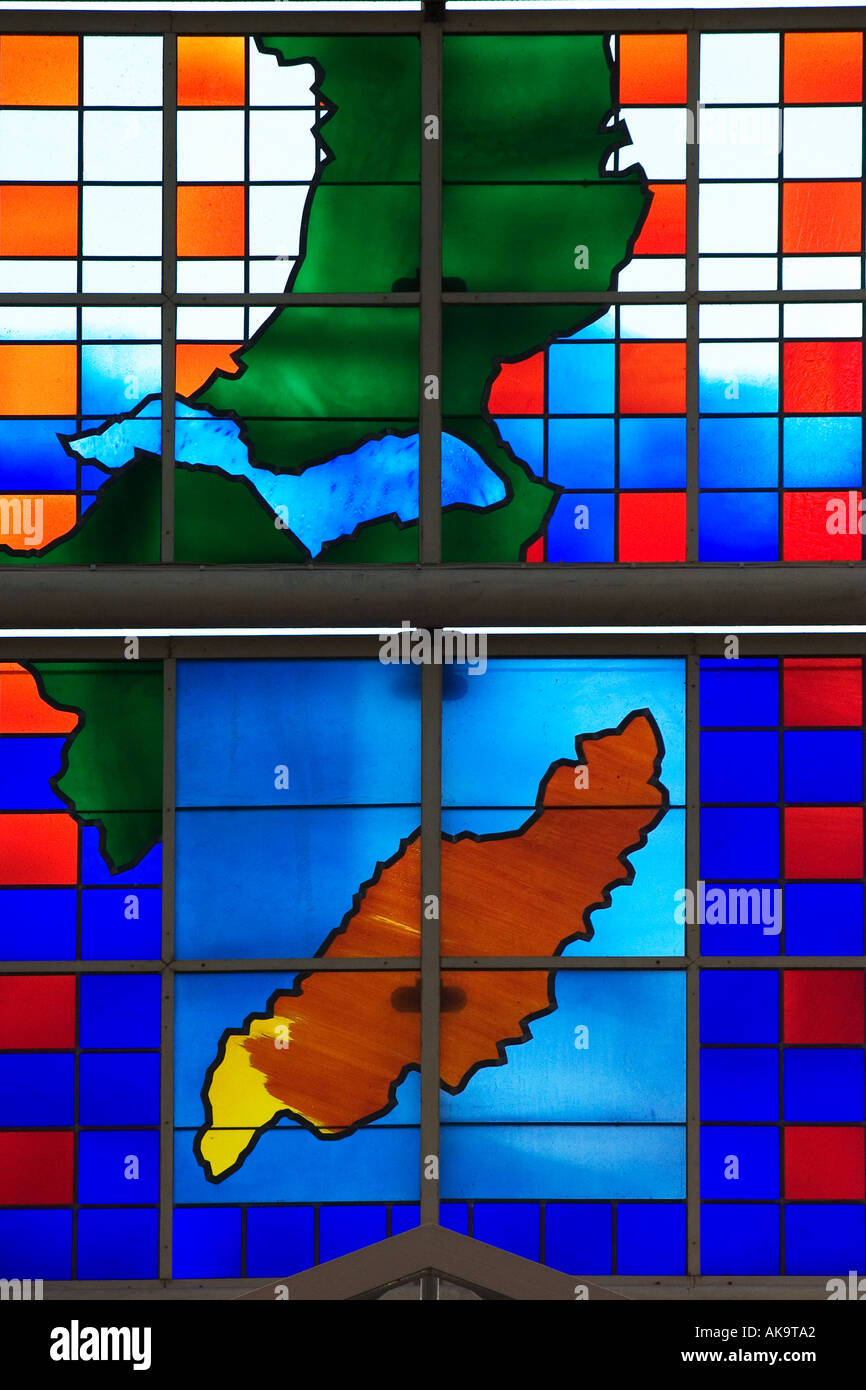 Modern stained glass leeds close up hi-res stock photography and images ...