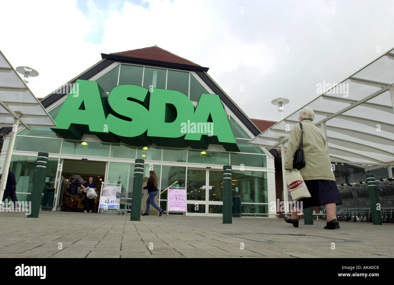 Asda supermarket UK Stock Photo - Alamy