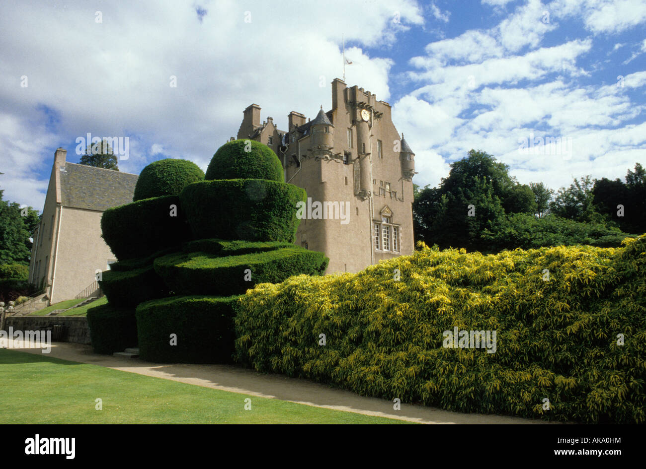 Yew Topiary Crathes Castle High Resolution Stock Photography and Images ...