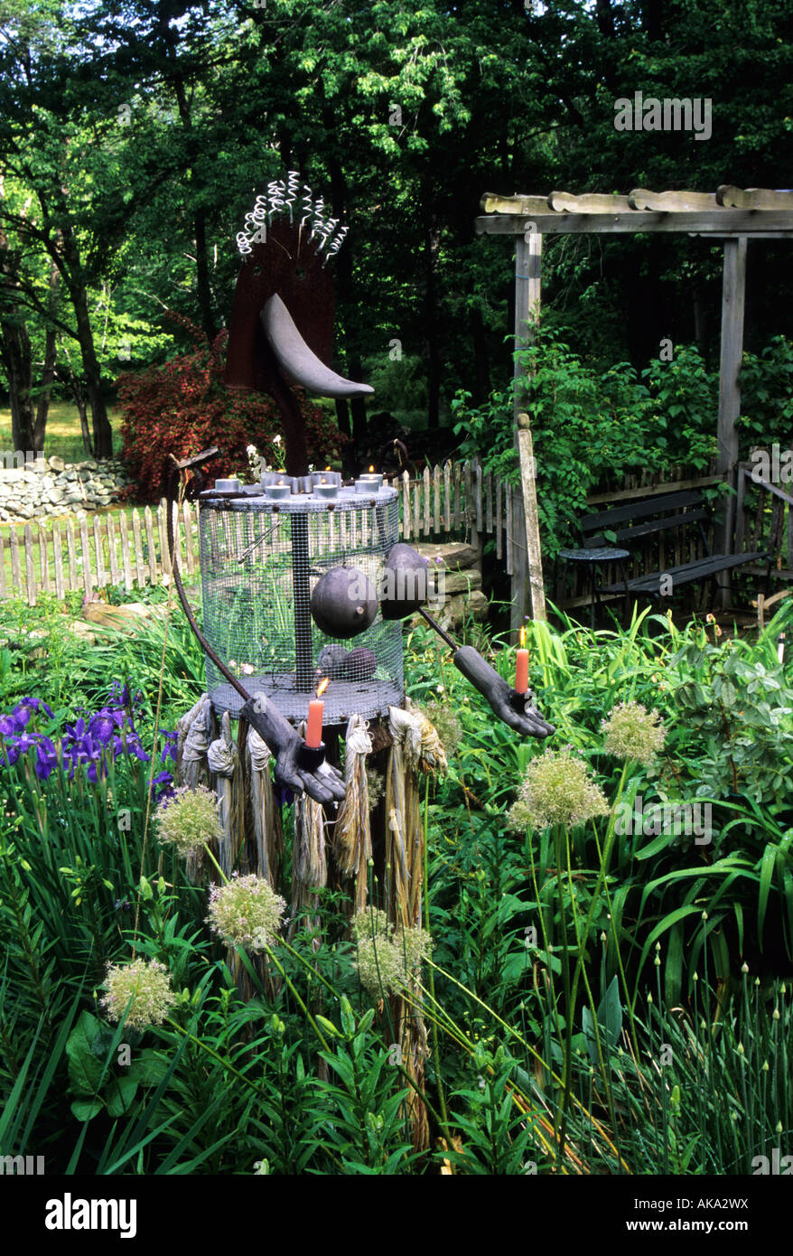 Object sculpture hi-res stock photography and images - Alamy