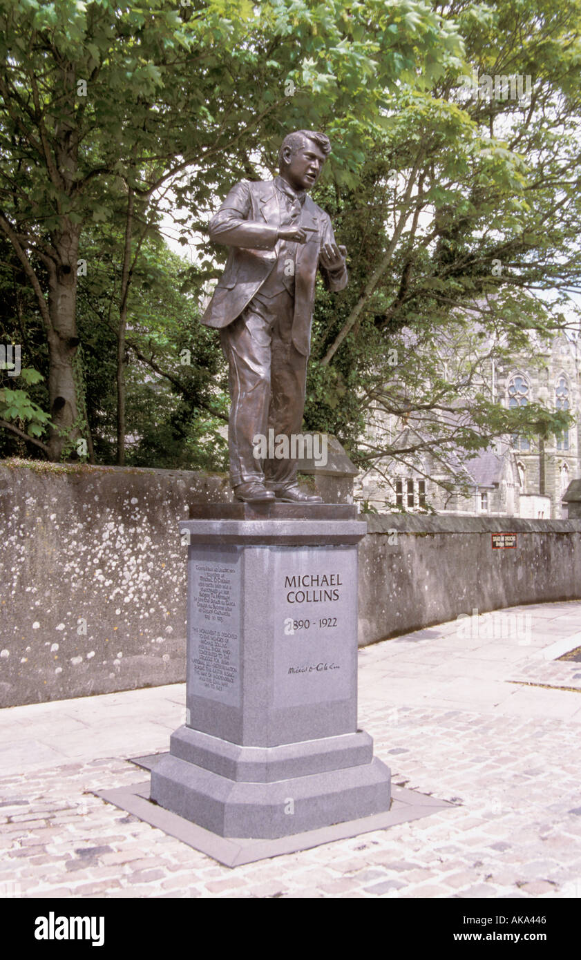Clonakilty Co Cork Ireland Statue of Michael Collins Stock Photo - Alamy