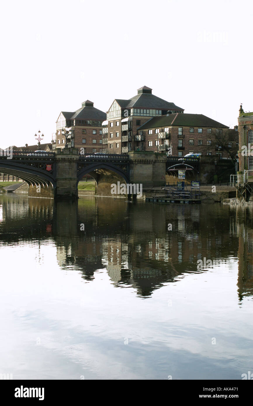 Skeldersgate hi-res stock photography and images - Alamy