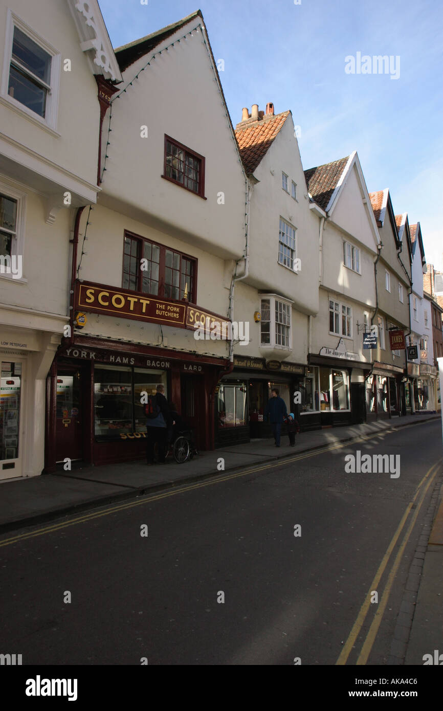 Ancient frontages hi-res stock photography and images - Alamy