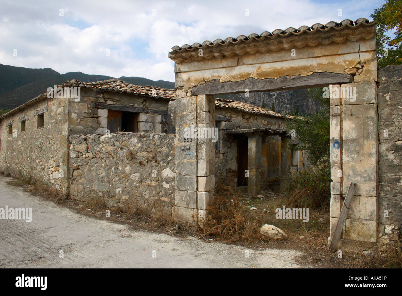 An old rustic decaying building in Katastari, Zakynthos, Greece Stock ...