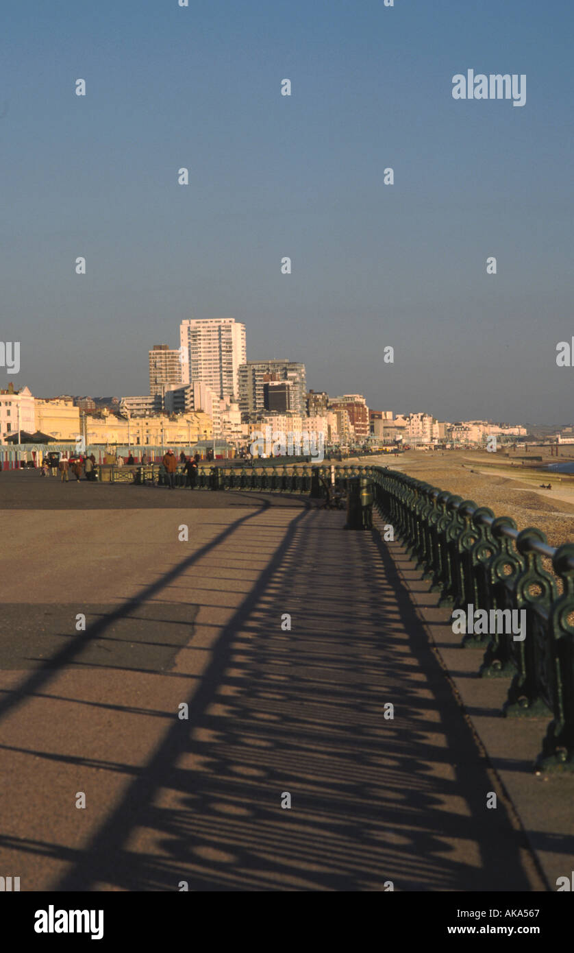 Hove Seafront Esplanade looking towards Brighton Stock Photo - Alamy