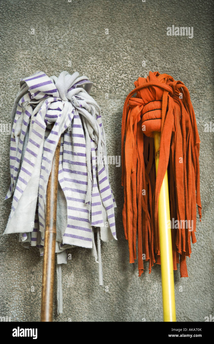Mops wall hi-res stock photography and images - Alamy