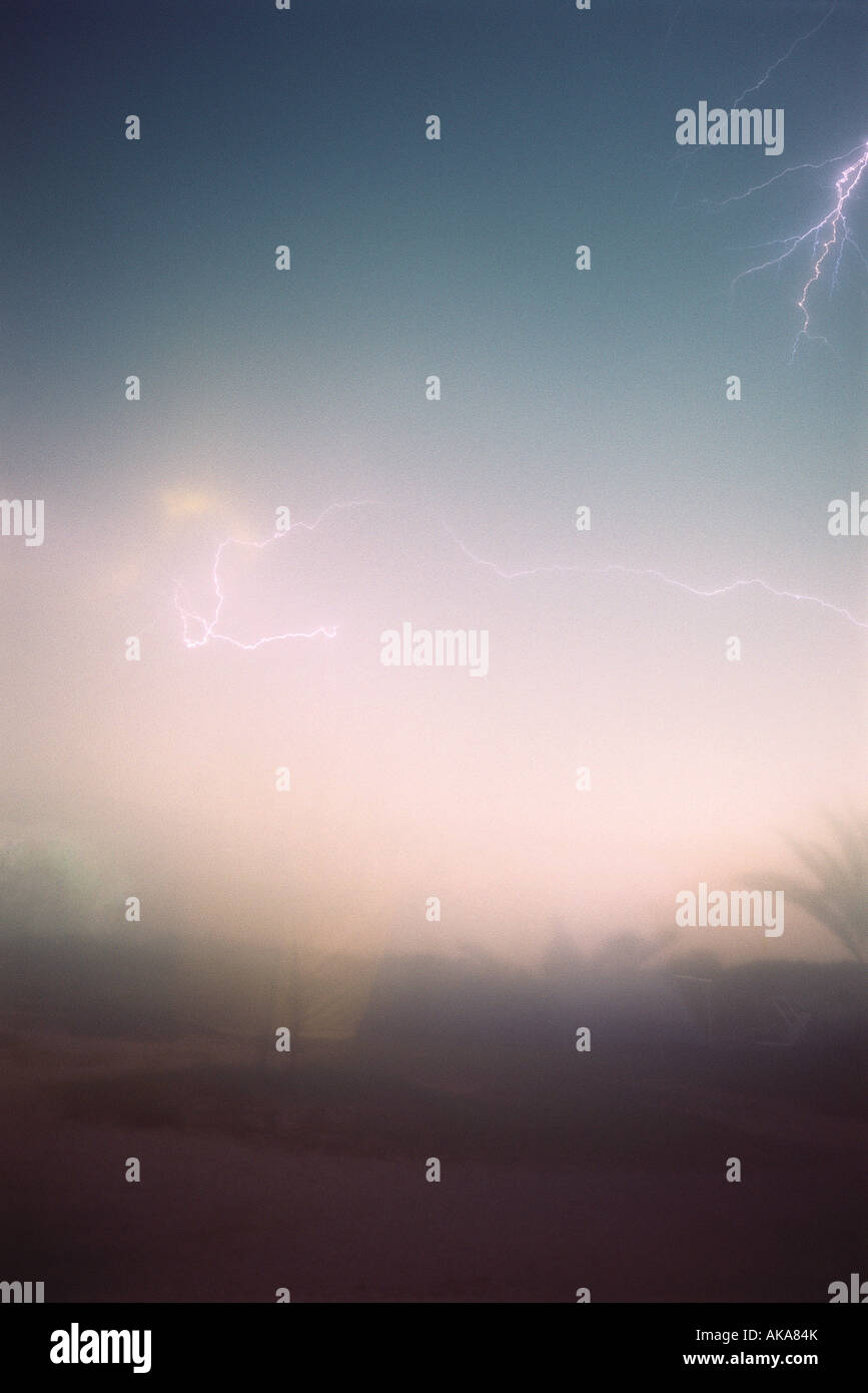 Lightning images hi-res stock photography and images - Alamy