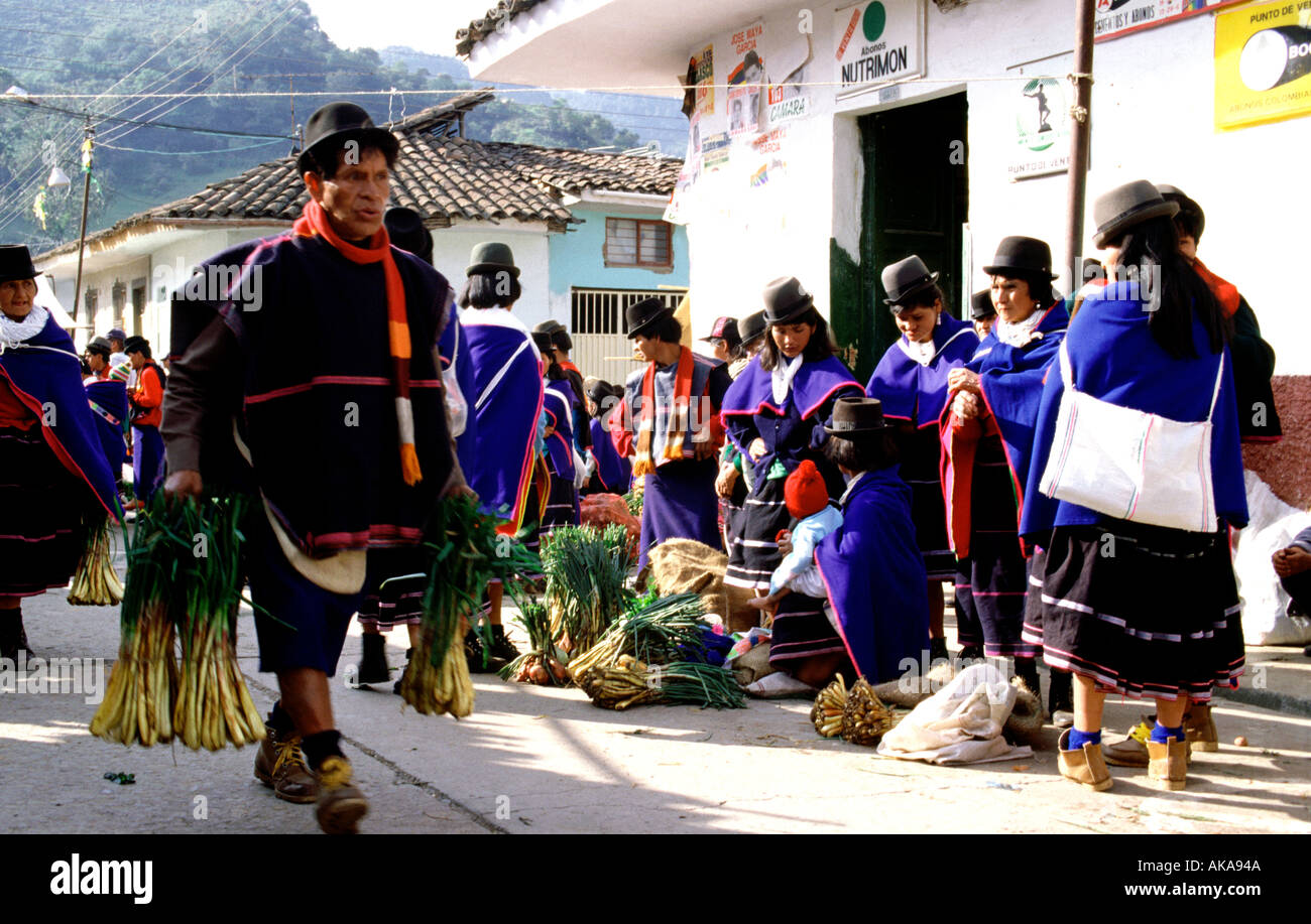 Indigenous community colombia hi-res stock photography and images - Alamy