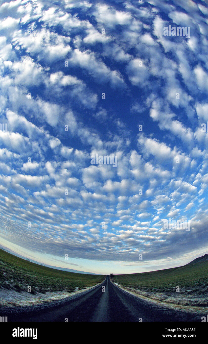 Country road icon hi-res stock photography and images - Alamy