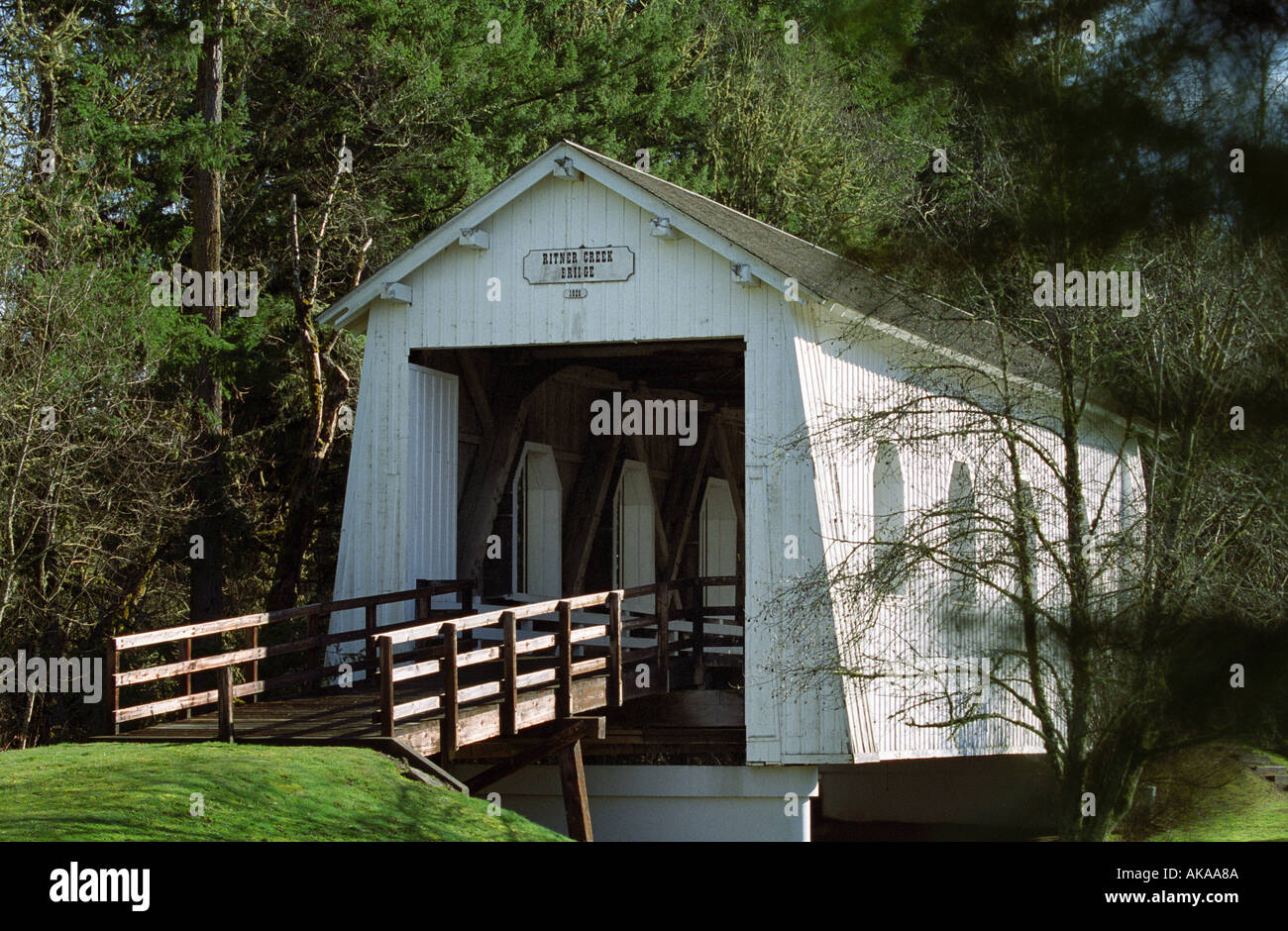 Ritner Creek Covered Bridge in Pedee Oregon USA Stock Photo - Alamy