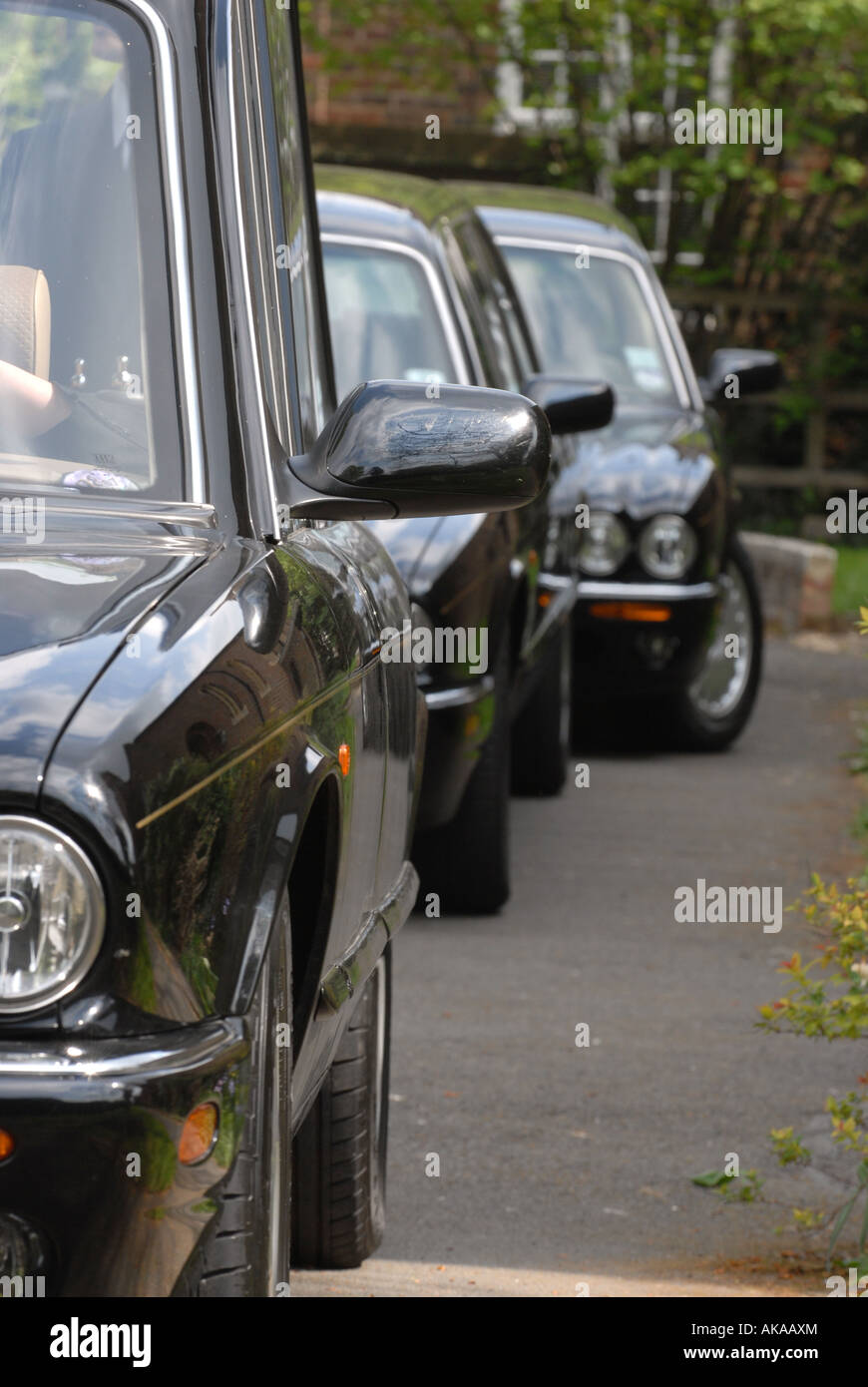 Hearse black and hi-res stock photography and images - Alamy