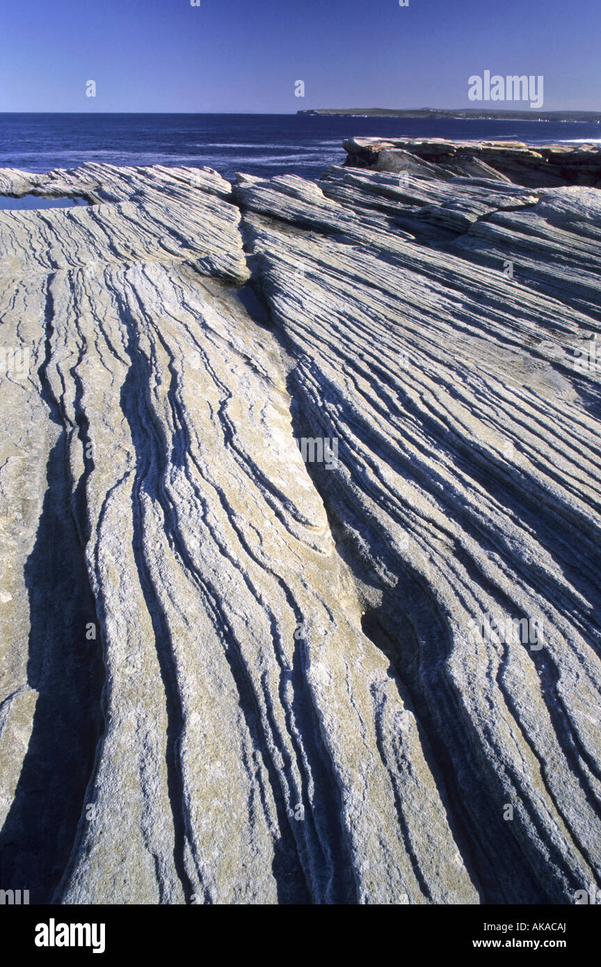 Sedimentary rock layers australia hi-res stock photography and images ...
