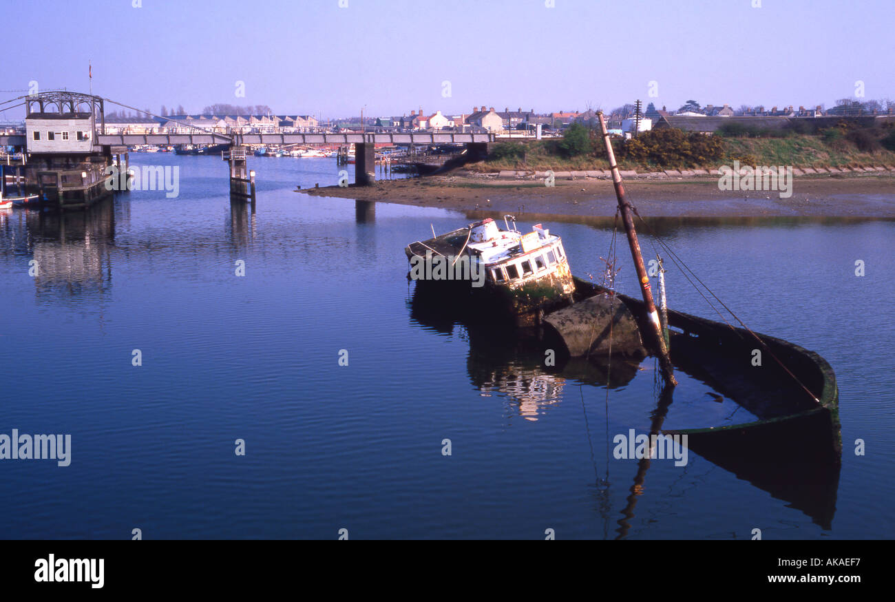 Sunken Trawler Lake Lothing Oulton Broad Suffolk Stock Photo - Alamy