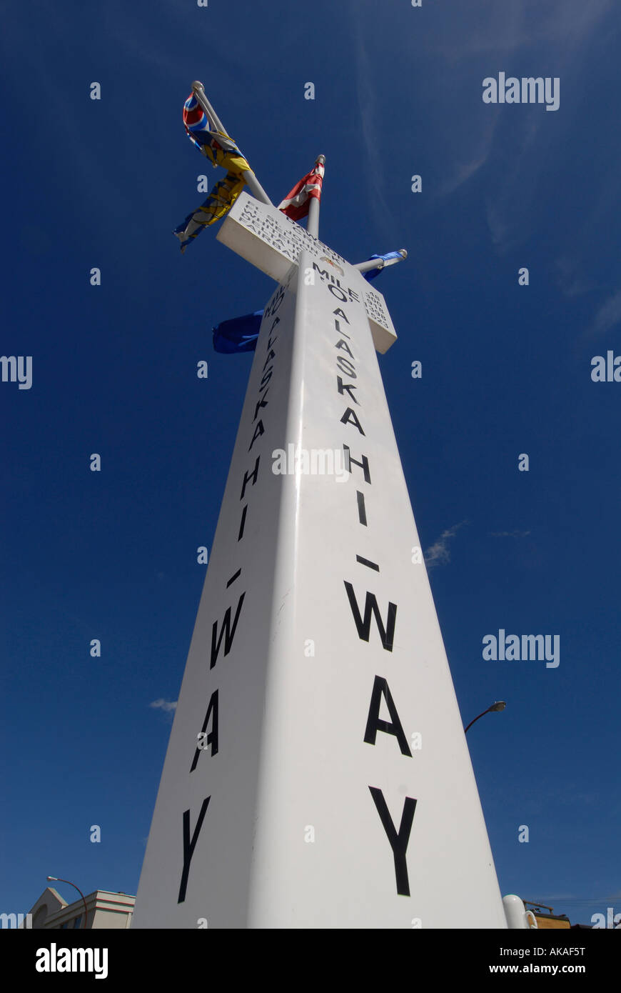 Mile zero alcan highway sign hi-res stock photography and images - Alamy