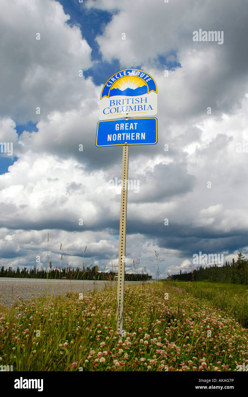 Road signs great northern highway hi-res stock photography and images ...