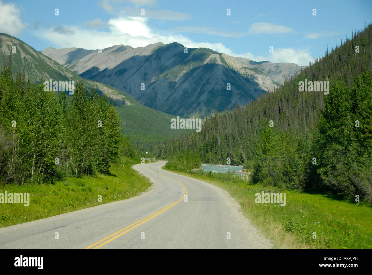 Al can highway hi-res stock photography and images - Alamy