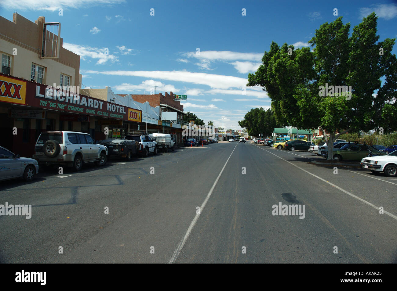 Main street Emerald Queensland Australia Stock Photo - Alamy